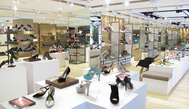 Causeway Bay - The Sincere Company Ltd